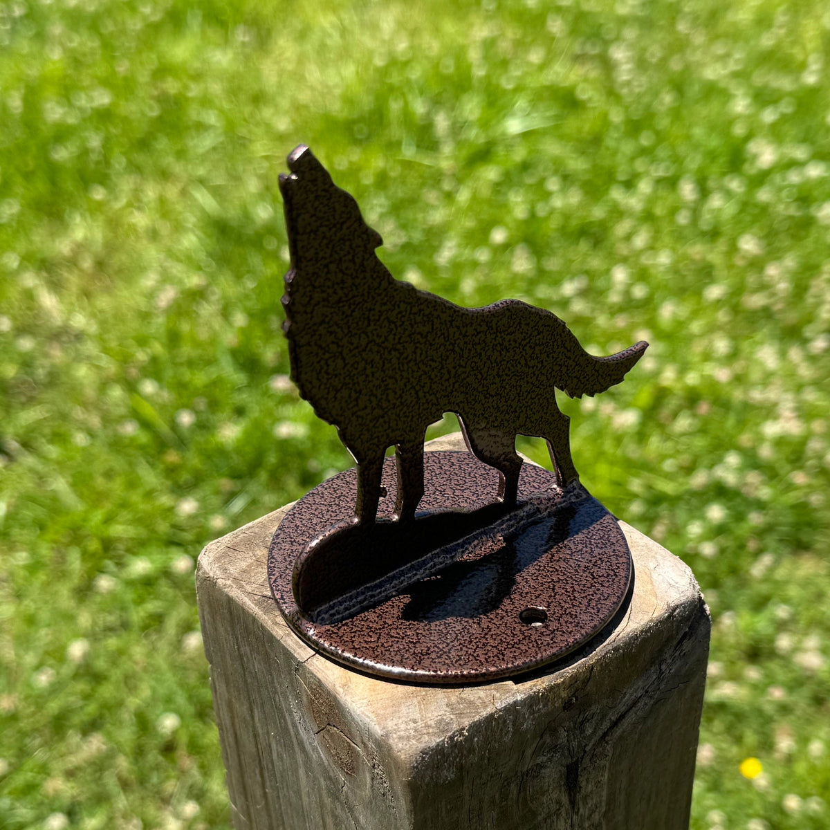 Wolf - Coyote Post Cap For Round Wood Fence Post, 3" x 3" round base ...