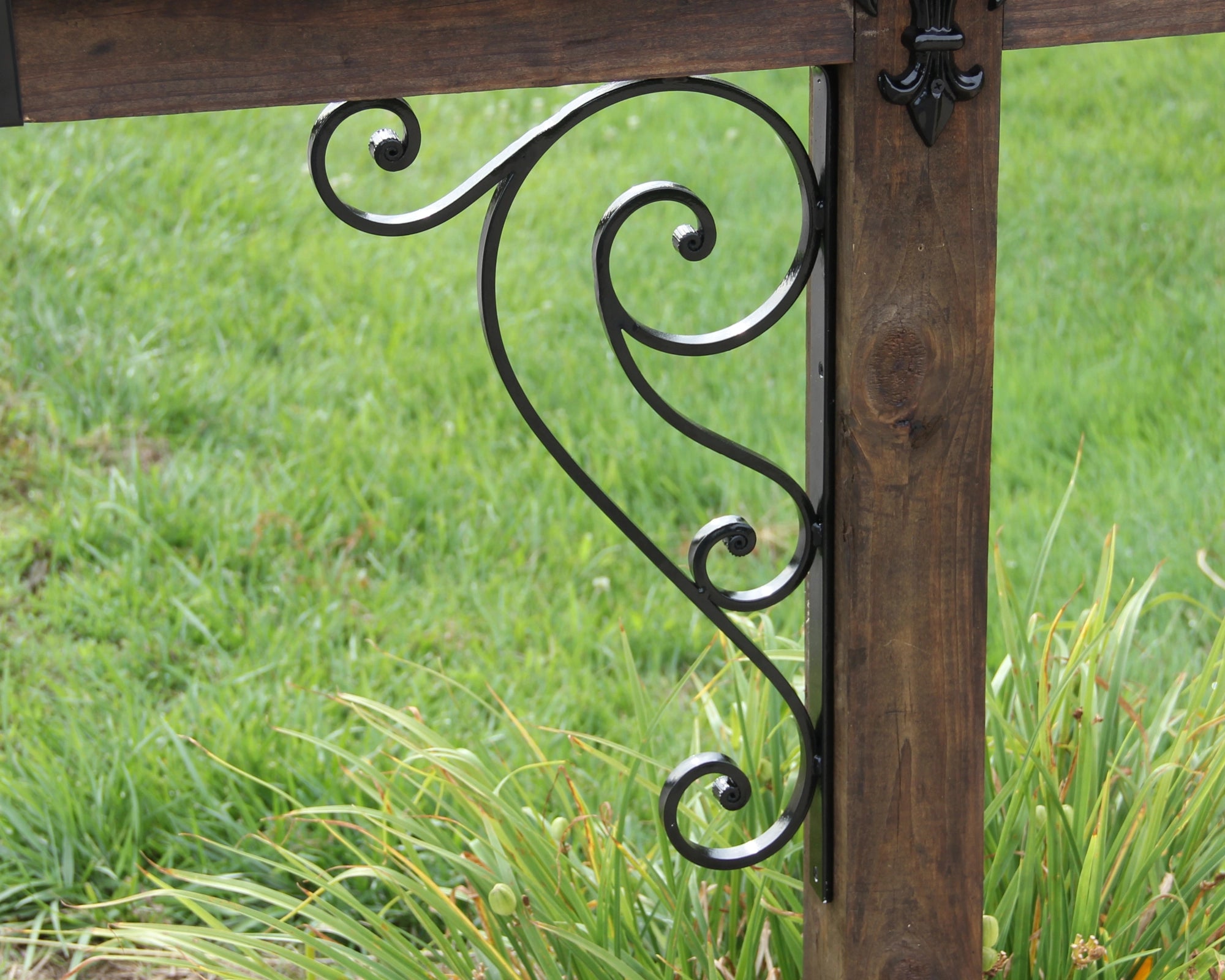 Metal Mailbox Post Bracket
